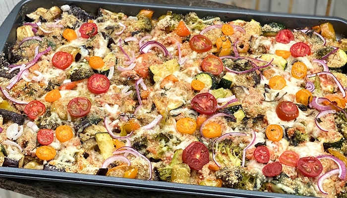 "Pizza" od povrća - sočno, zdravo i lagano jelo za ljeto (VIDEO)